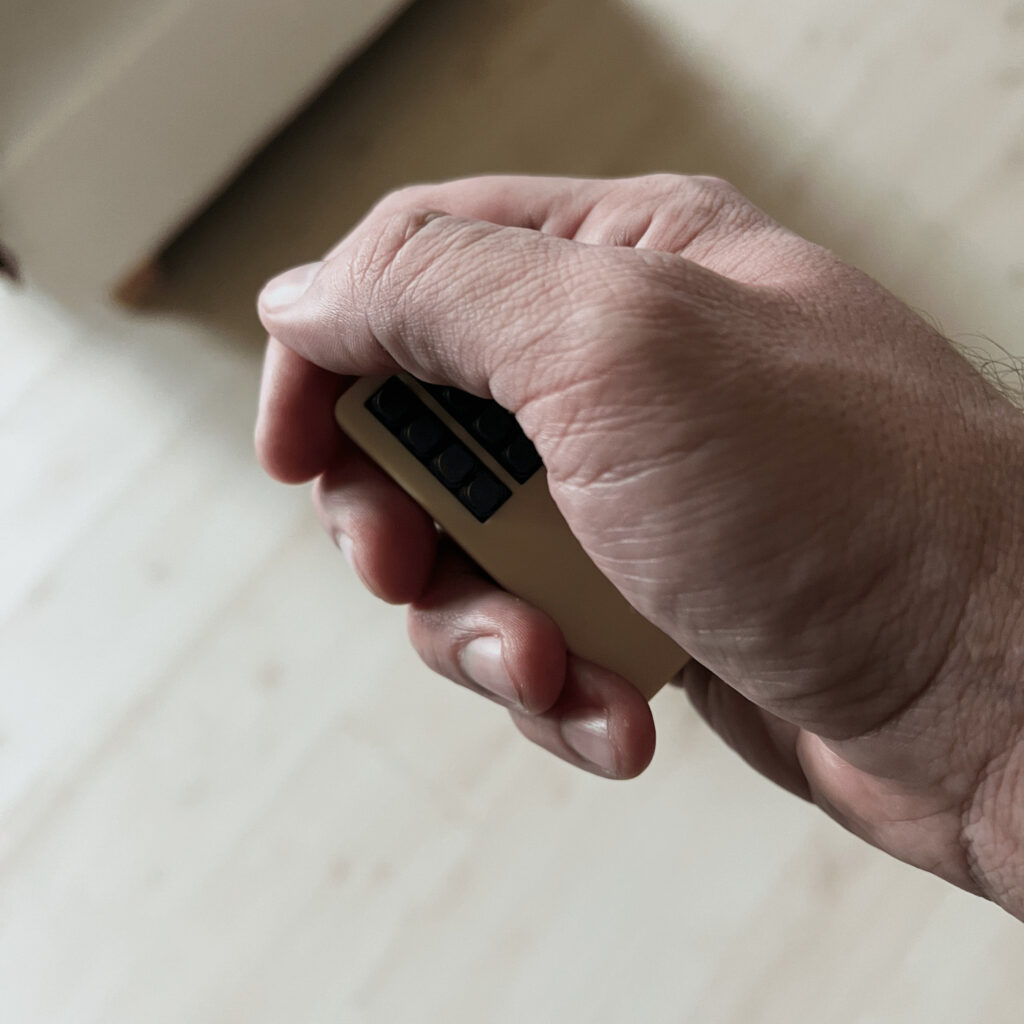 Atom 2 Smart Remote • Electricks Magic Shop